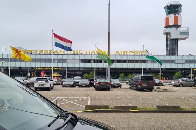 Private Minivan transfer to Rotterdam - FAQs