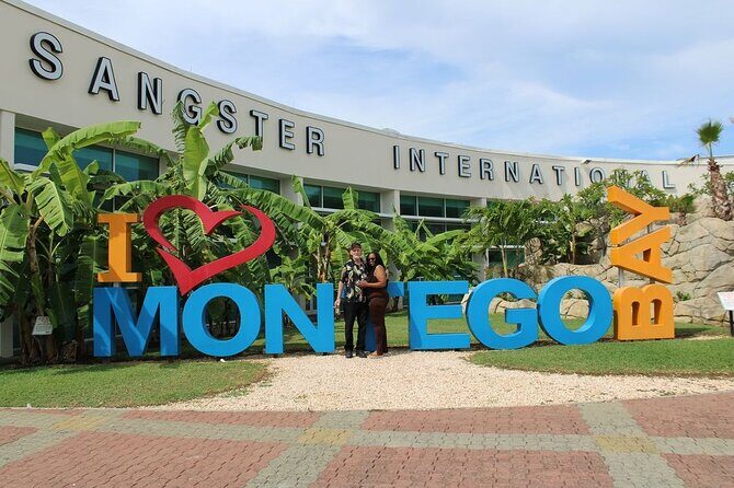 Private Montego Bay Airport Transfer To Falmouth Trelawny - An In-Depth Look at the Transfer Experience