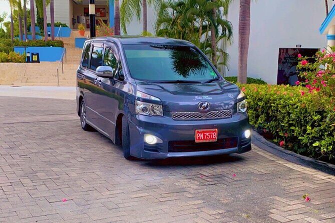 Private Montego Bay Airport Transfer To Hotels in Falmouth - Key Points