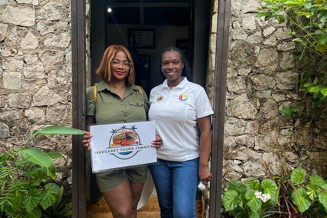 Private Montego Bay Jamaica Airport Transfer - FAQ