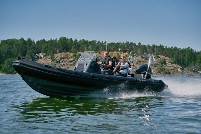 Private morning boat tour to the Airisto - The Views and Atmosphere