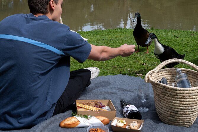 Private Mornington Farm Picnic for Two Adults - Frequently Asked Questions