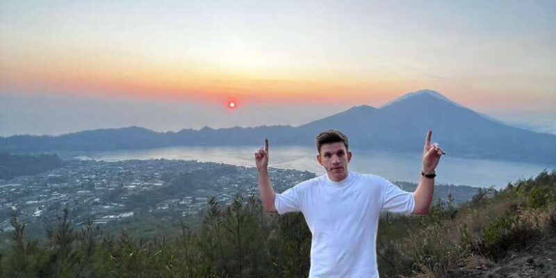 Private Mt Batur hike with Hot Springs & Hotel transfer - Frequently Asked Questions