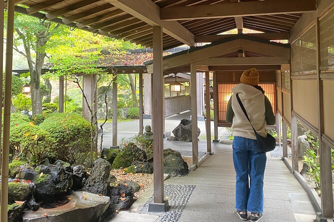 Private Mt.Fuji Driving Tour With a Local English Speaking Guide - Key Points