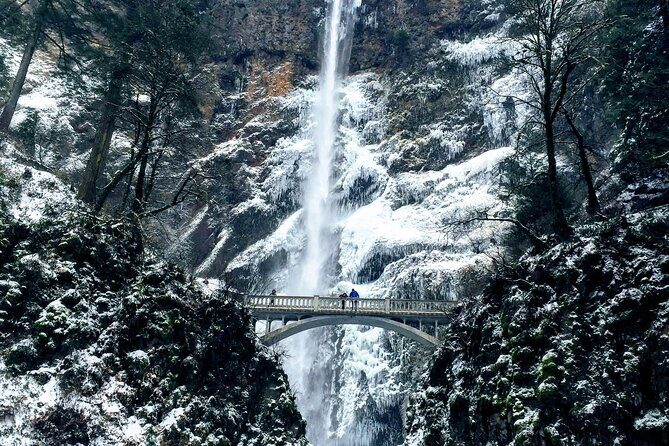 Private Mt Hood Waterfall Tour with Lunch and Wine included - The Itinerary in Detail: What to Expect