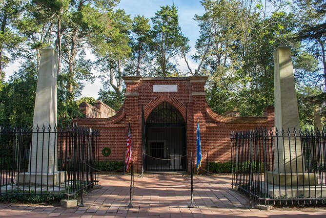 Private Mt. Vernon/Arlington Cemetery Tour for up to 10 Guests - What You Get with the Tour
