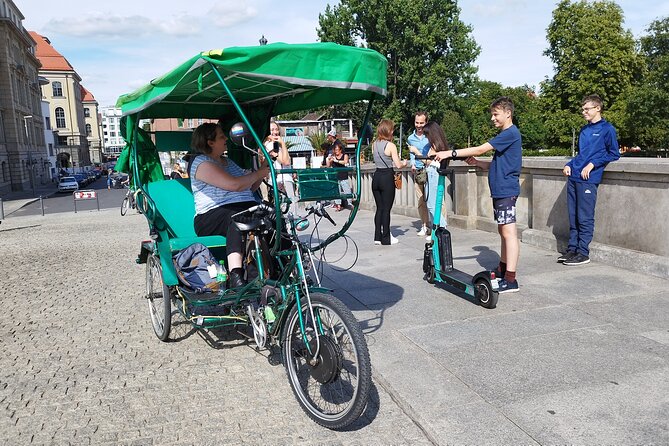 Private (multi)Berlin Rickshaws Highlights Taylor Made - Personalized Itineraries Tailored to Your Interests