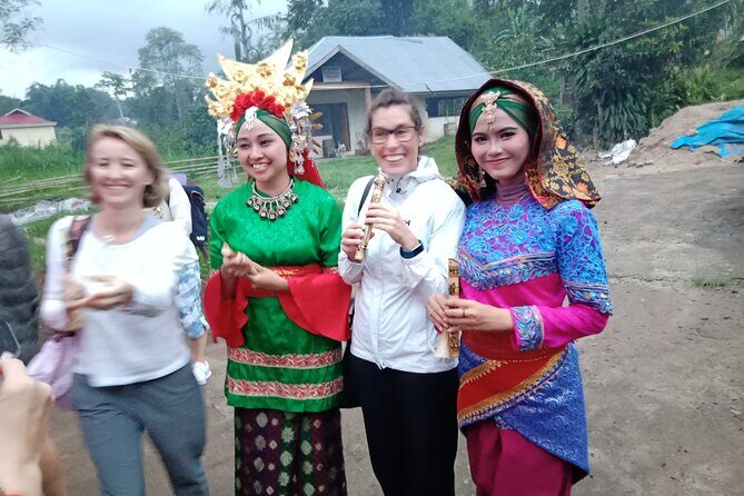 Private Multiday Tour in Minangkabau with accommodation 4 days - Day 4: Market stroll and return to Padang