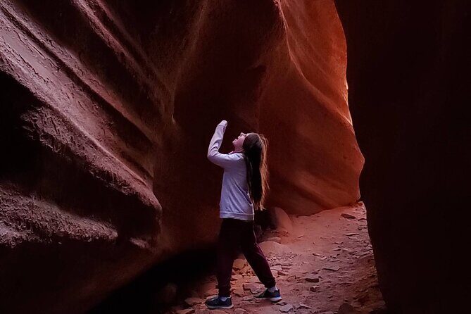 Private Mystical Slot Canyon Tour by 4WD - Exploring the Private Mystical Slot Canyon Tour by 4WD: A Detailed Look