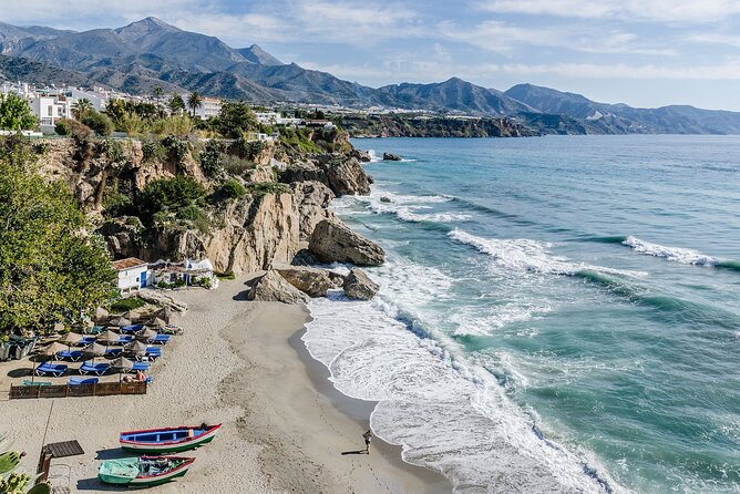 Private Nerja and Caves Day Trip from Malaga - Visiting Frigiliana: A Picturesque Moorish Village