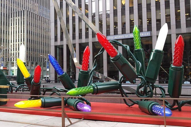 Private New York City Christmas Walking Tour - What to Expect: Detailed Breakdown