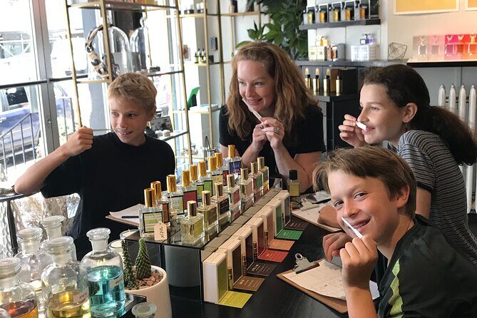 Private Niche Fragrance Guided Tour of SoHo and NoLita - The Experience of a Knowledgeable Guide