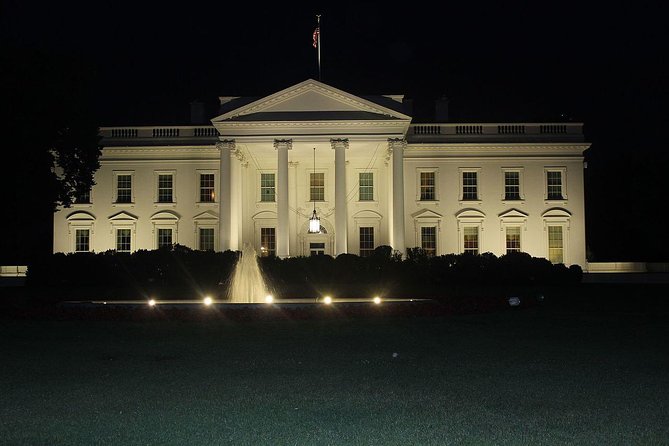 Private Night-Time Monuments Tour of DC for up to 10 Guests - Analysis of Value and Price