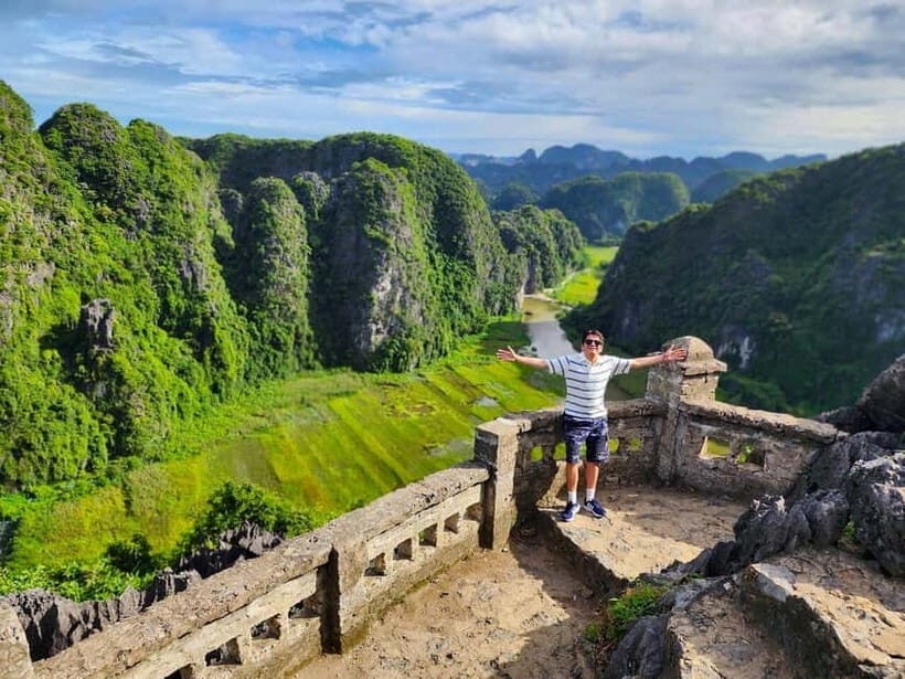 Private Ninh Binh Day Trip to Trang An, Bich Dong & Mua Cave - An In-Depth Look at the Ninh Binh Experience