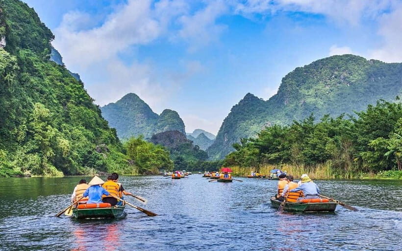 Private Ninh Binh Tour: Hoa Lu, Bai Dinh, Trang An &Mua Cave - Who is This Tour Best For?