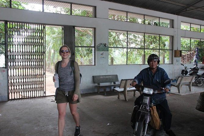 Private Non-Touristy Mekong Delta Tour with Biking Experience - Who Should Consider This Tour?