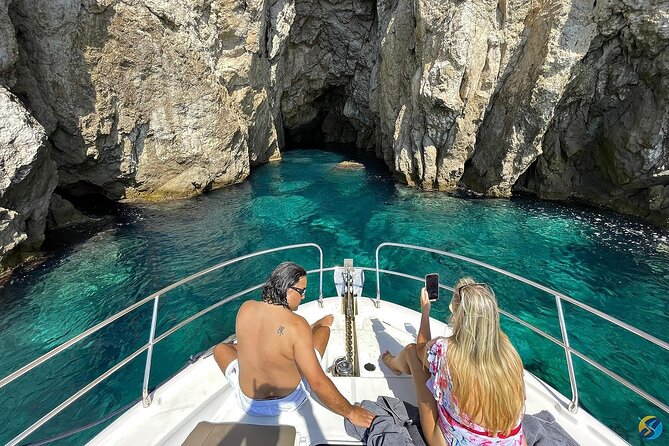 Private Noon Escape Tour to Elaphite Islands Hidden Gems - Authentic Experiences Backed by Positive Reviews