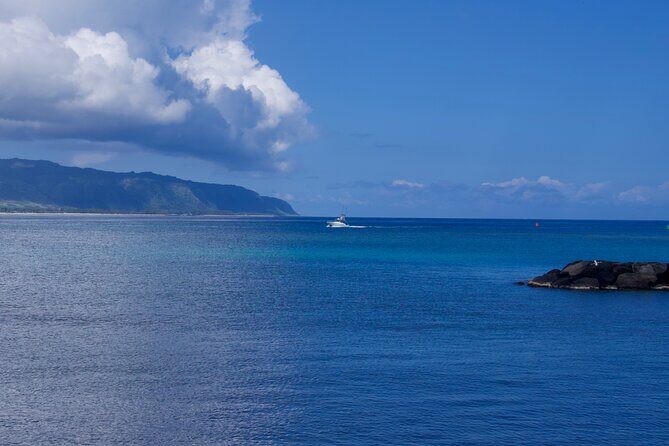 Private North Shore Oahu Tour ft. Waimea Falls-Customizable - Scenic Drive and Photo Stops: Kualoa Beach Park and Mokolii Island