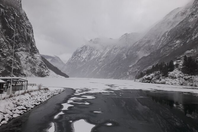 Private Norway in Miniature tour with Stegastein viewpoint - FAQs