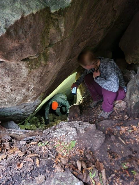 Private Nottawasaga Bluffs Caves Hike - Creemore/Collingwood - Dining and Nearby Attractions