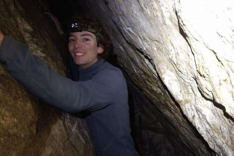 Private Nottawasaga Bluffs Caves Snowshoe-Creemore/Collingwd - Who Will Love This Tour?