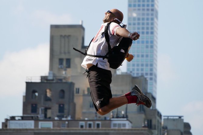 Private NYC Walking or Biking tour in German - The Sum Up