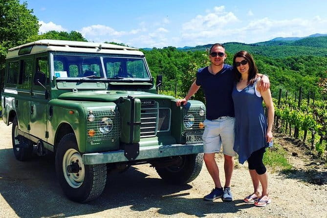 Private Off Road Wine Tour in Chianti from Florence - The Experience & Guides: Knowledge & Personal Touch
