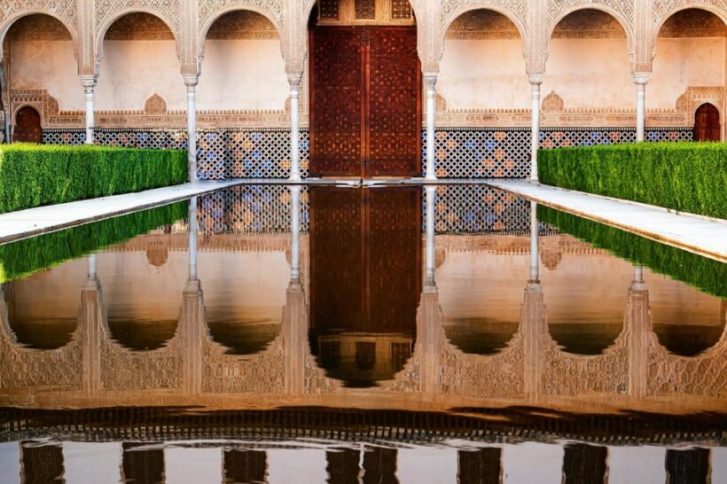 Private Official Guide Alhambra (tickets not included) - A Closer Look at the Tour Experience