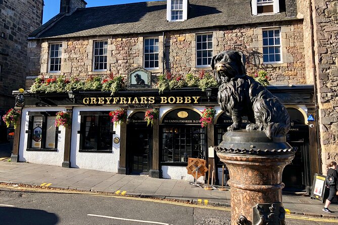 Private Old Town, Edinburgh Walking Tour - Accessibility and Booking Information