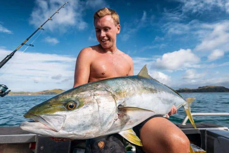 "Private One-Day Fishing Adventure to Gili Renggit" - Key Points