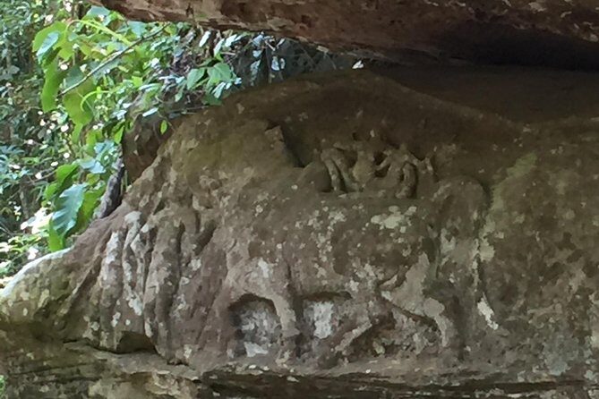 Private One Day Tour to Lady Temple & Kbal Spean - FAQ