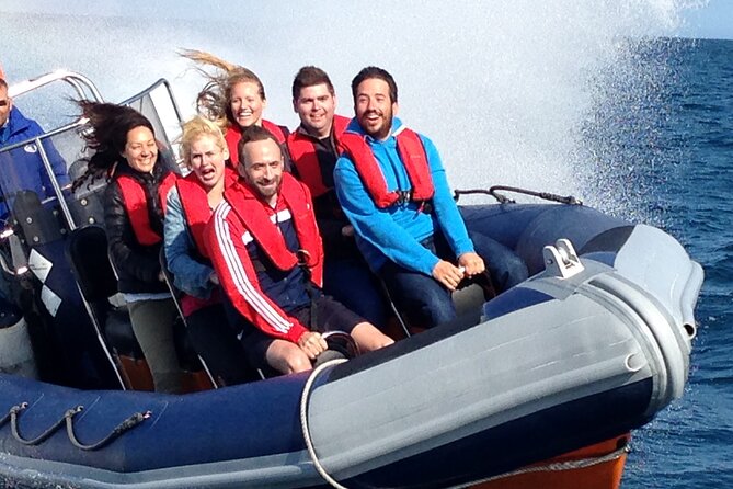 Private One Hour Powerboat trip with lots of high speed fun - Key Points