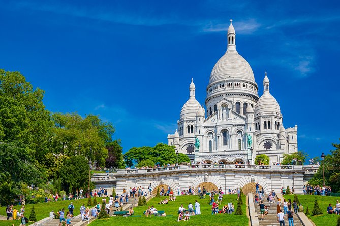 Private One Way Paris Airport (CDG-ORLY) Transfer Sedan From or To Paris - Personalized Service and Local Expertise