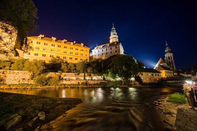 Private one way transfer from Cesky Krumlov to Vienna - Why Opt for a Private Transfer from Cesky Krumlov to Vienna?