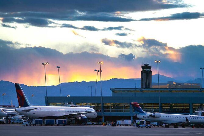 Private One Way Transfer from McCarran Airport to Las Vegas Strip Hotels by SUV - Key Points