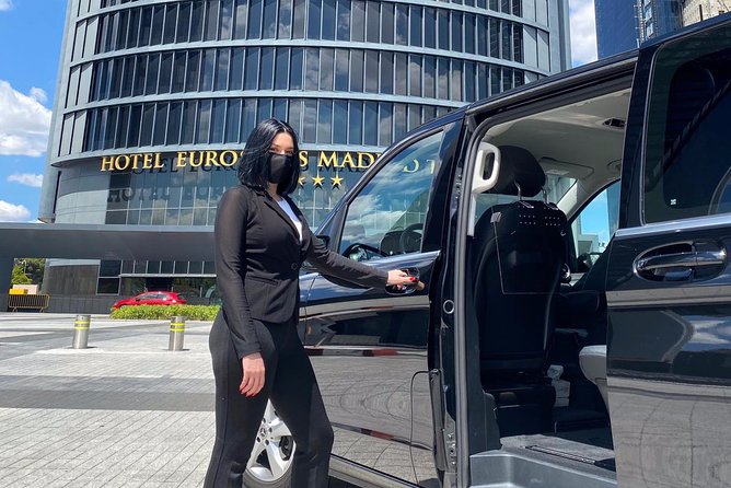 Private One-Way Transfer to OR from Madrid Airport with private pick up - FAQ