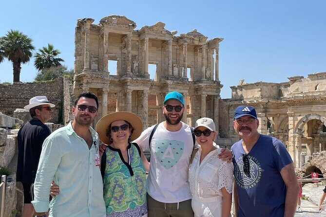 Private or Group: Ephesus, House of Mary WITH ENTRY TICKETS+LUNCH - Who Should Consider This Tour?