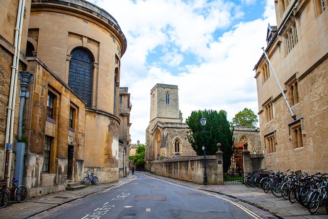 Private Oxford Walking Tour With University Alumni Guide - Uncovering Harry Potter Filming Locations