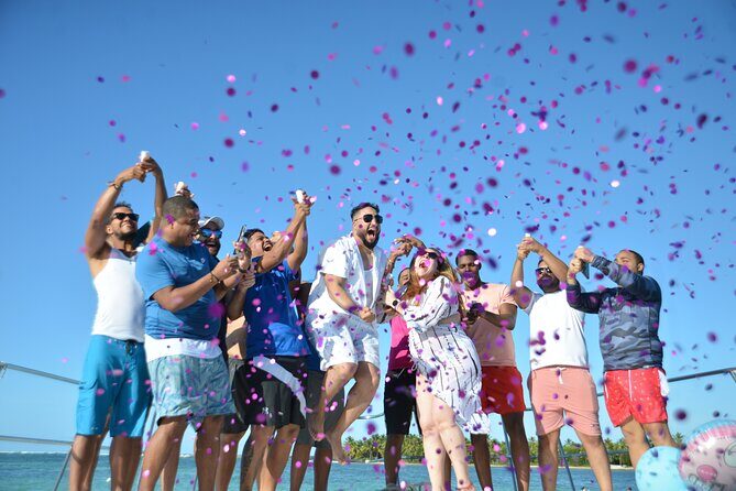 Private Party Boat Cruise: Sound System, Open Bar, Natural Pool - An In-Depth Look at the Experience