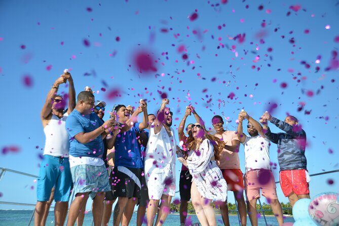 Private Party Boat Cruise: Sound System, Open Bar, Natural Pool - FAQ