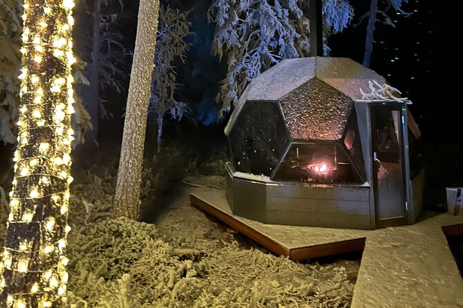 PRIVATE Party Dinner in a Glass Igloo Under Northern Lights - Capture Unforgettable Moments
