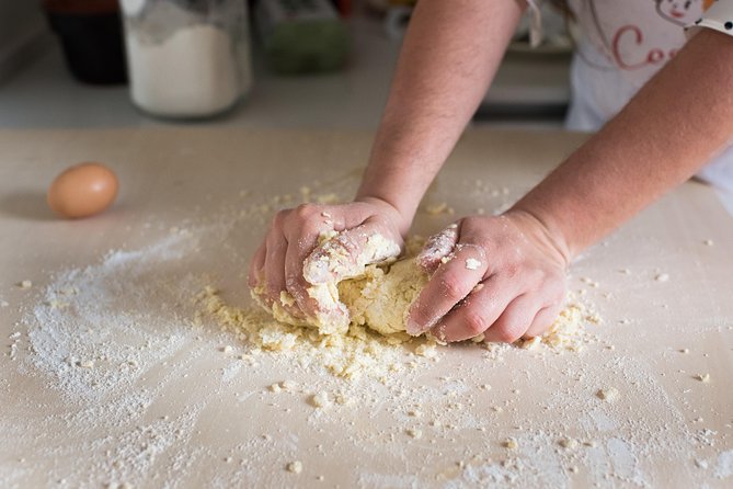 Private pasta-making class at a Cesarina's home with tasting in Asti - FAQ