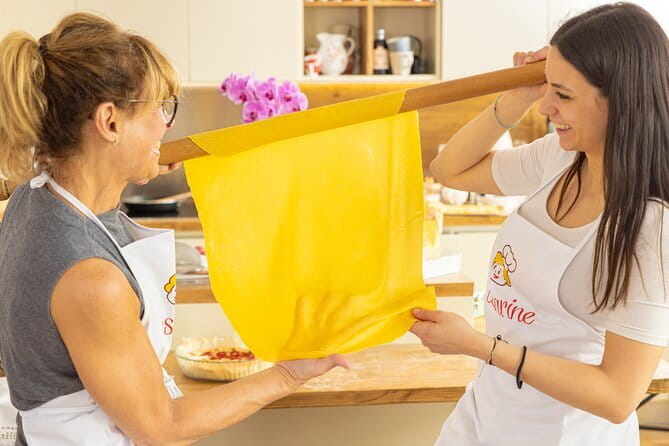 Private Pasta & Tiramisu Class at Cesarina's home in Florence - Key Points