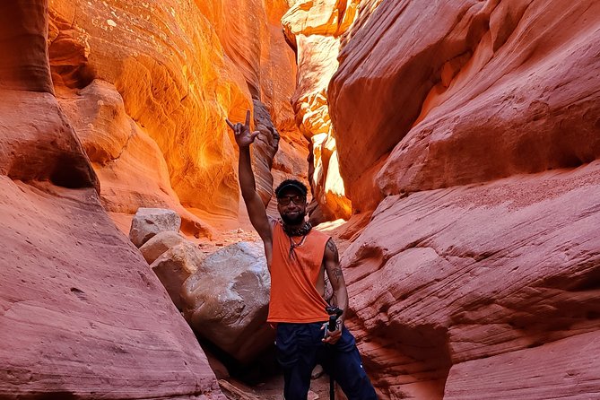 Private Peek-A-Boo Slot Canyon Guided Tours - Highlights of the Tour
