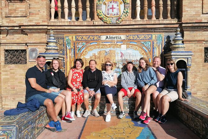Private Personalized Seville Street Tour of 2.5 Hours - Accessibility and Participation Details