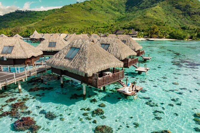 Private Photo Session on The Island of Moorea - An Introduction to Moorea’s Private Photo Experience