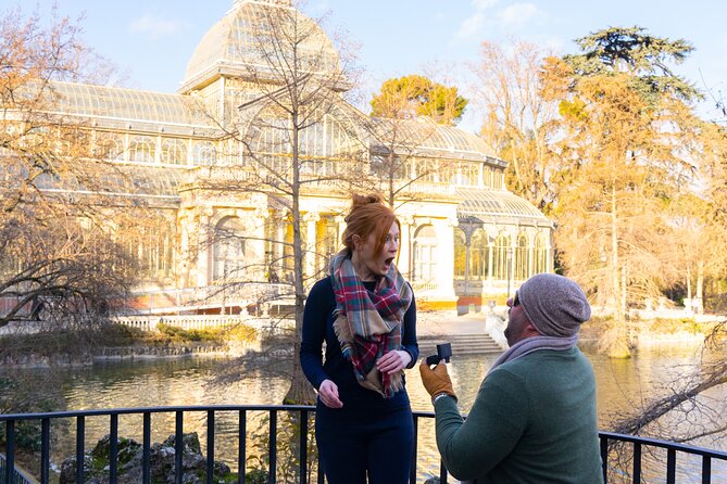 Private Photo Session Tour for Couples in Madrid - Preparing for Your Photo Session