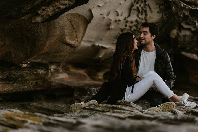 Private Photo Session with a Local Photographer in Bondi Beach - Key Points