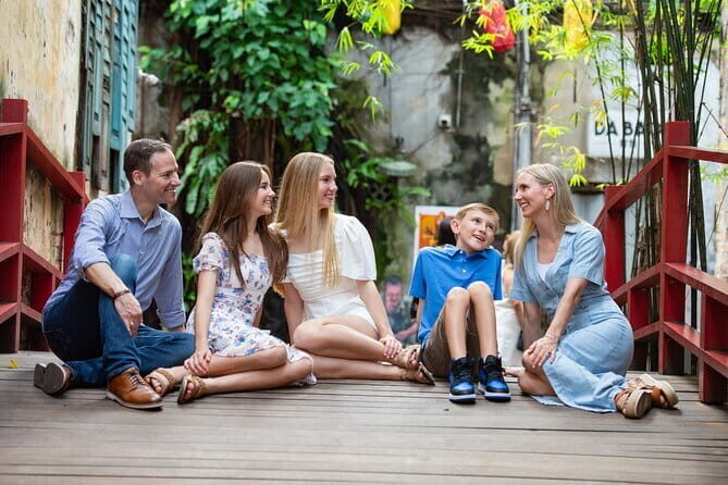 Private Photo Session with a Local Photographer in Kuala Lumpur - FAQ