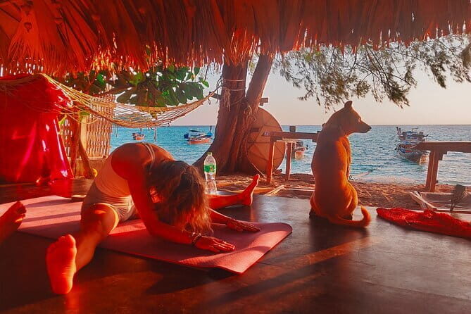 Private Photo Session with a Local Photographer in Pattaya - FAQ